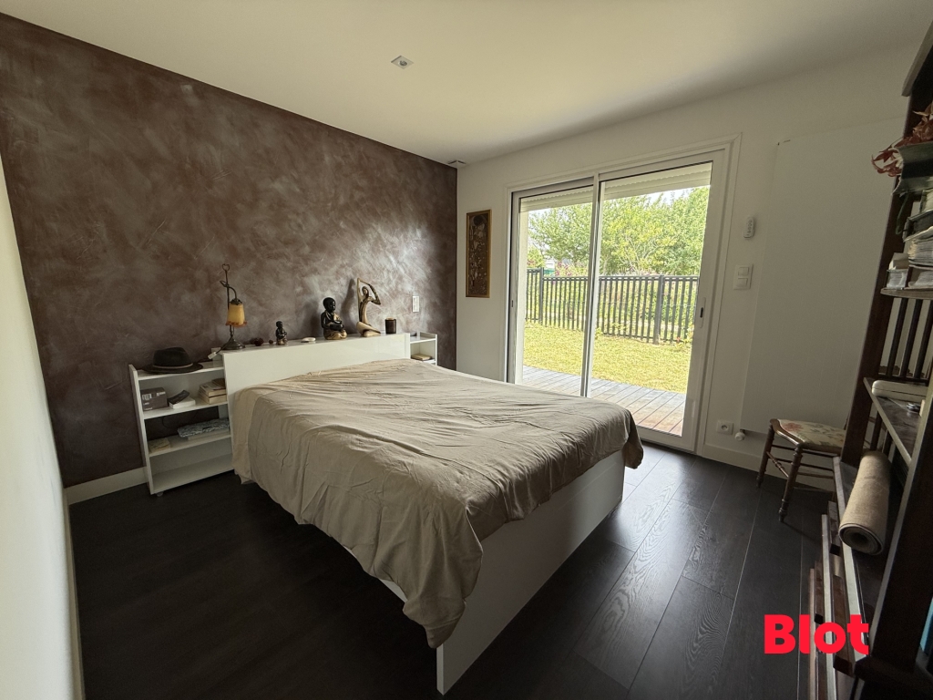 BLOT IMMOBILIER A vendre maison SAINT-GREGOIRE- 8 pièces - 244 m² ...